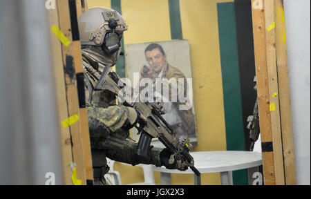Calw, Germany. 23rd Jan, 2017. German Special Forces Command (KSK ...
