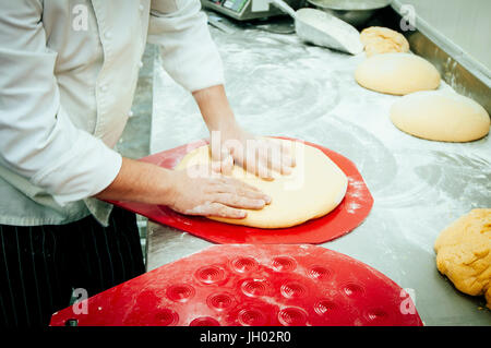 Professional breadmaking making bread Stock Photo - Alamy