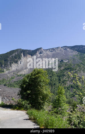 The Hope landslide is the largest landslide recorded in Canada. It ...