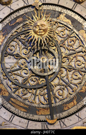 Lyon astronomical clock, Cathedrale Saint-Jean-Baptiste, Lyon, France ...