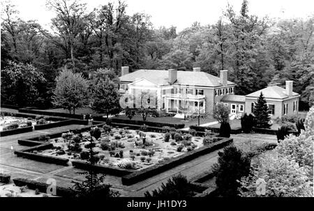 The greenhouse and botanical gardens of the Johns Hopkins Club in ...