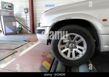 Vehicle test (compulsory technical check Stock Photo - Alamy