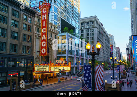 State Street Sign Chicago Illinois Stock Photo - Alamy