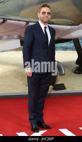 Kenneth Branagh attends the world premiere of "The Boat That Rocked" at ...