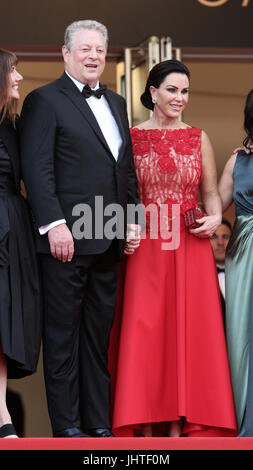 Al Gore and Elizabeth Keadle attend The Killing Of A Sacred Deer ...