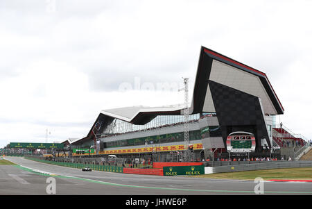 Mercedes' Lewis Hamilton crosses the finish line to win during the 2016 ...