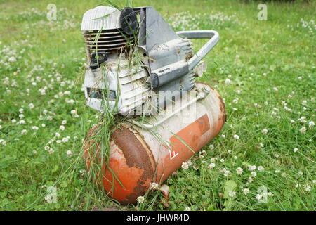 Old rustic rosty compressor outdoor Stock Photo - Alamy