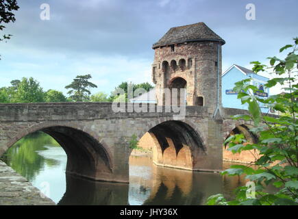 Monnow Bridge and Gate, the only remaining fortified river bridge in ...
