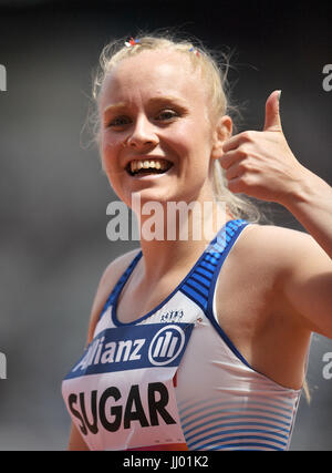 Great Britain's Laura Sugar celebrates winning gold in the Women's ...