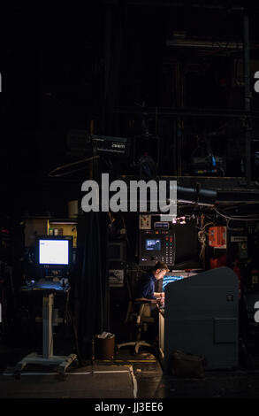 Kenneth Pettitt at his workplace in the State Theatre of Hesse in ...