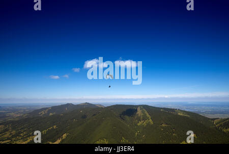 Oberammergau, Germany. 17th July, 2017. dpatop - A paraglider in action ...