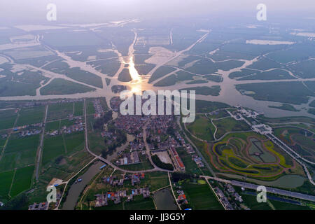 July 16, 2017 - Yanchen, Yanchen, China - Yancheng, CHINA-July 16 2017 ...