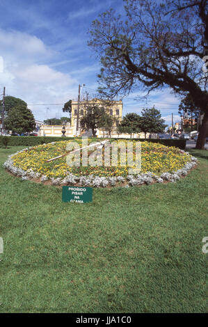 Flower Clock; Curitiba; Paraná; Brazil Stock Photo - Alamy