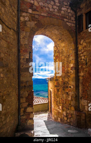 Landscape scenes from Tuscany, Italy Stock Photo - Alamy