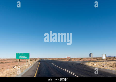 Border post between South Africa at Sendelingsdrift and Namibia at Rosh ...