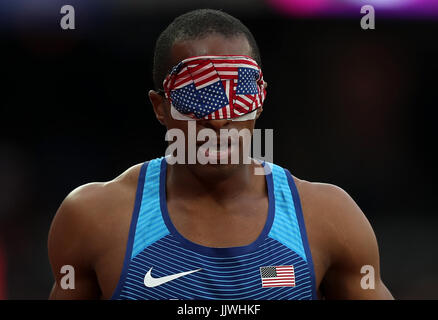 USA's David Brown wins heat of men's 200 meters T11 for blind runners ...