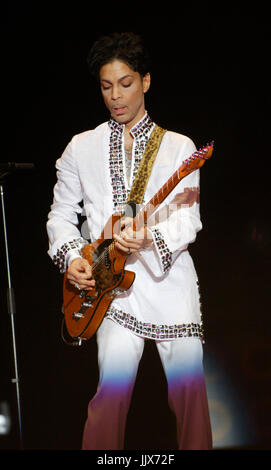 Prince performing 2008 Coachella festival Indio Stock Photo - Alamy