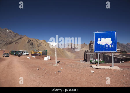 Christ the Redeemer of Andes, statue at the border of Argentina and ...