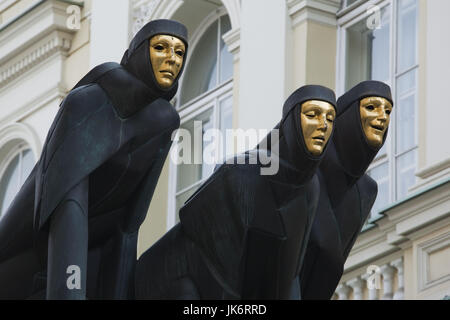 Three Muses sculpture atop Lithuanian National Drama Theater, Vilnius ...