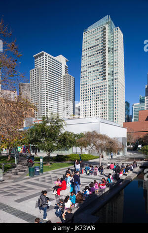 USA, California, San Francisco, SOMA, San Francisco Museum of Modern ...