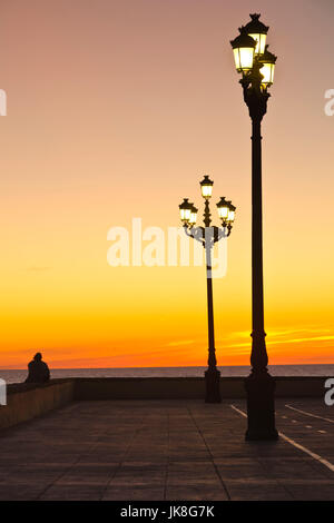 Cadiz waterfront, Andalucia, Spain Stock Photo - Alamy