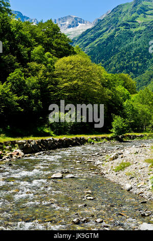The mountains of the High Pyrenees, Vallee du Lys, Bagnères-de-Luchon ...