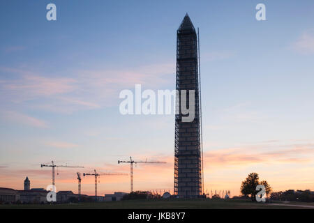 Washington Monument at dawn Stock Photo - Alamy