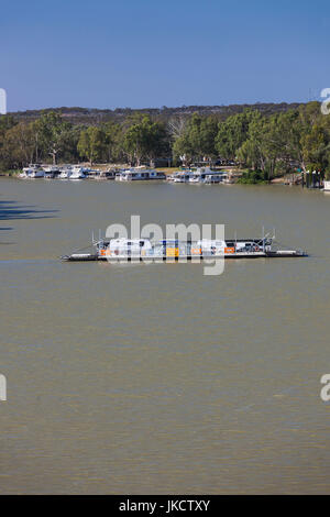 River Murray at Morgan, South Australia, with paddle steamers Tolarno ...