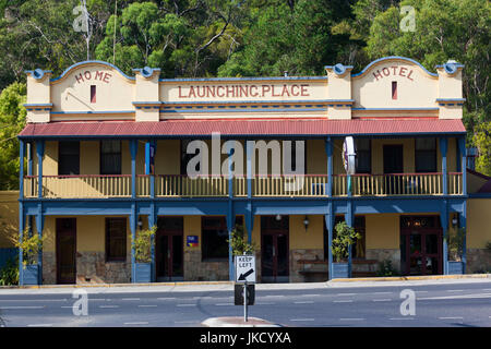 Australia, Victoria, Yarra Valley, Launching Place, Home Hotel ...