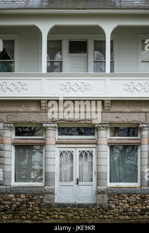 Maine State Building Poland Spring Stock Photo - Alamy