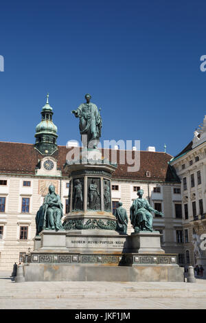 VIENNA, AUSTRIA: Innerer Burghof in the Hofburg imperial palace in ...