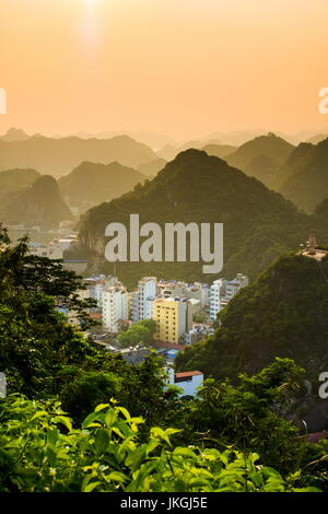 Sunset at Cat Ba Island, Halong Bay, Vietnam Stock Photo - Alamy