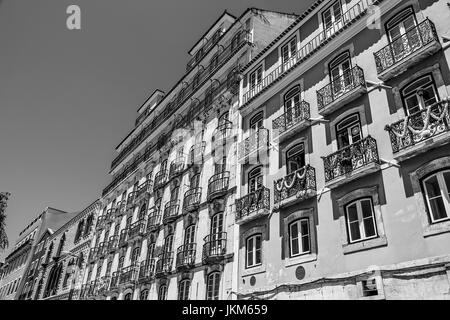 Amazing house fronts in the city of Lisbon Stock Photo - Alamy