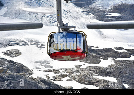 revolving cable car mt titlis,engelberg,switzerland,europe Stock Photo ...