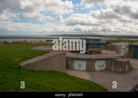 WW2 gun emplacement at Tynemouth castle and priory Stock Photo - Alamy