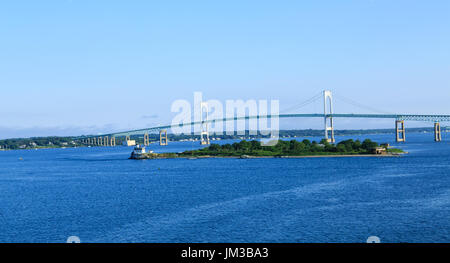 Suspension Bridge in Newport Rhode Island Stock Photo - Alamy