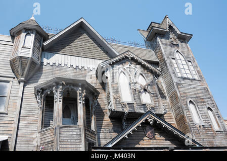 mortem manor haunted attraction old town kissimmee florida usa Stock ...