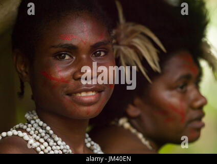 Portrait of a Small Nambas tribeswomen, Malekula island, Gortiengser ...
