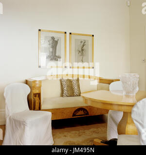 Sparsely furnished dining room Stock Photo - Alamy