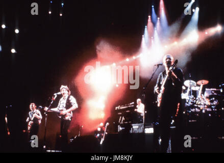 GET BACK, Paul McCartney, 1991 Stock Photo - Alamy