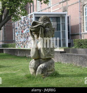 Sculpture Pukaea (2011) by contemporary Maori artist George Nuku in ...