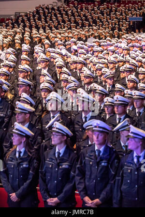 Swearing-in ceremony, of 1920 police officers, of German police in ...