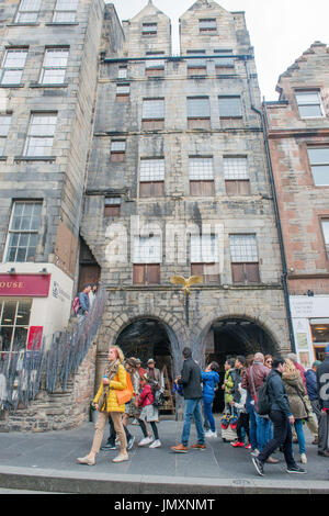 Picture: Gladstone's Land is a surviving 17th century high-tenement ...