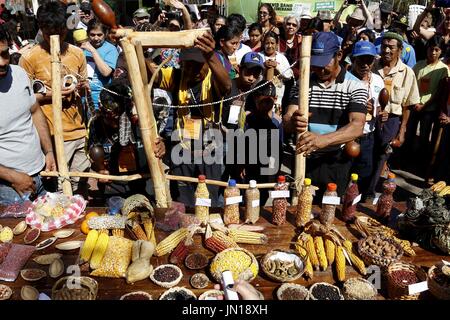 Carnival in Asuncion, Paraguay Stock Photo: 18266860 - Alamy