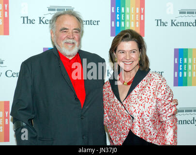 Herbert V. Kohler, Jr. and his wife, Natalie, arrive for the formal ...