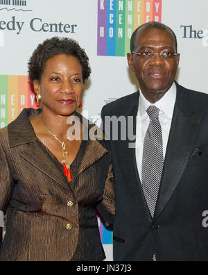 Anthony Welters and Beatrice Welters arrive for the formal Artist's ...