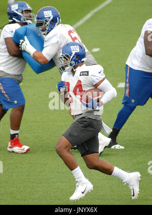 New York Giants' Odell Beckham Jr. makes a catch during NFL football in ...