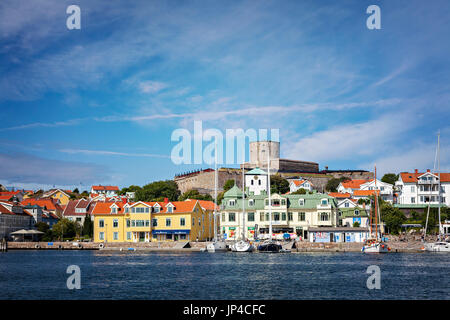 Harbor and castle, Marstrand, Bohuslän, Sweden Stock Photo - Alamy