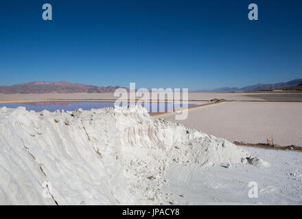 Iran, Maharlu Lake, Salt Stock Photo - Alamy