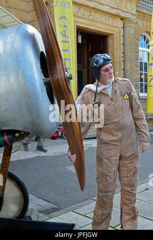 Bristol, UK. 1st August, 2017. Pilot David Bremner seen showing his WWW ...